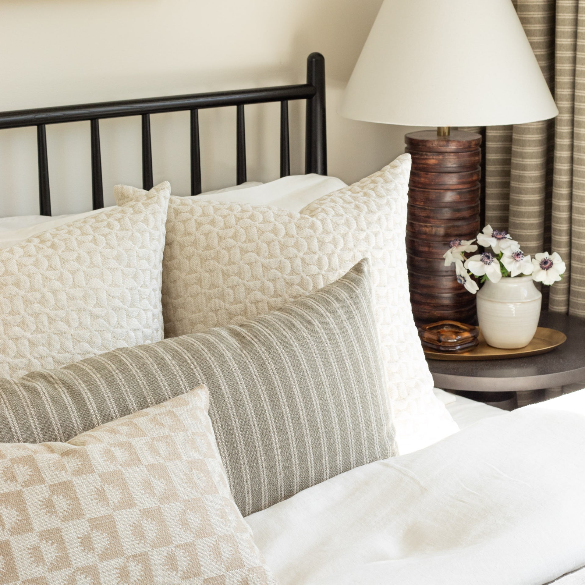 Bella 22x22 Pillow, Pearl – Tonic Living