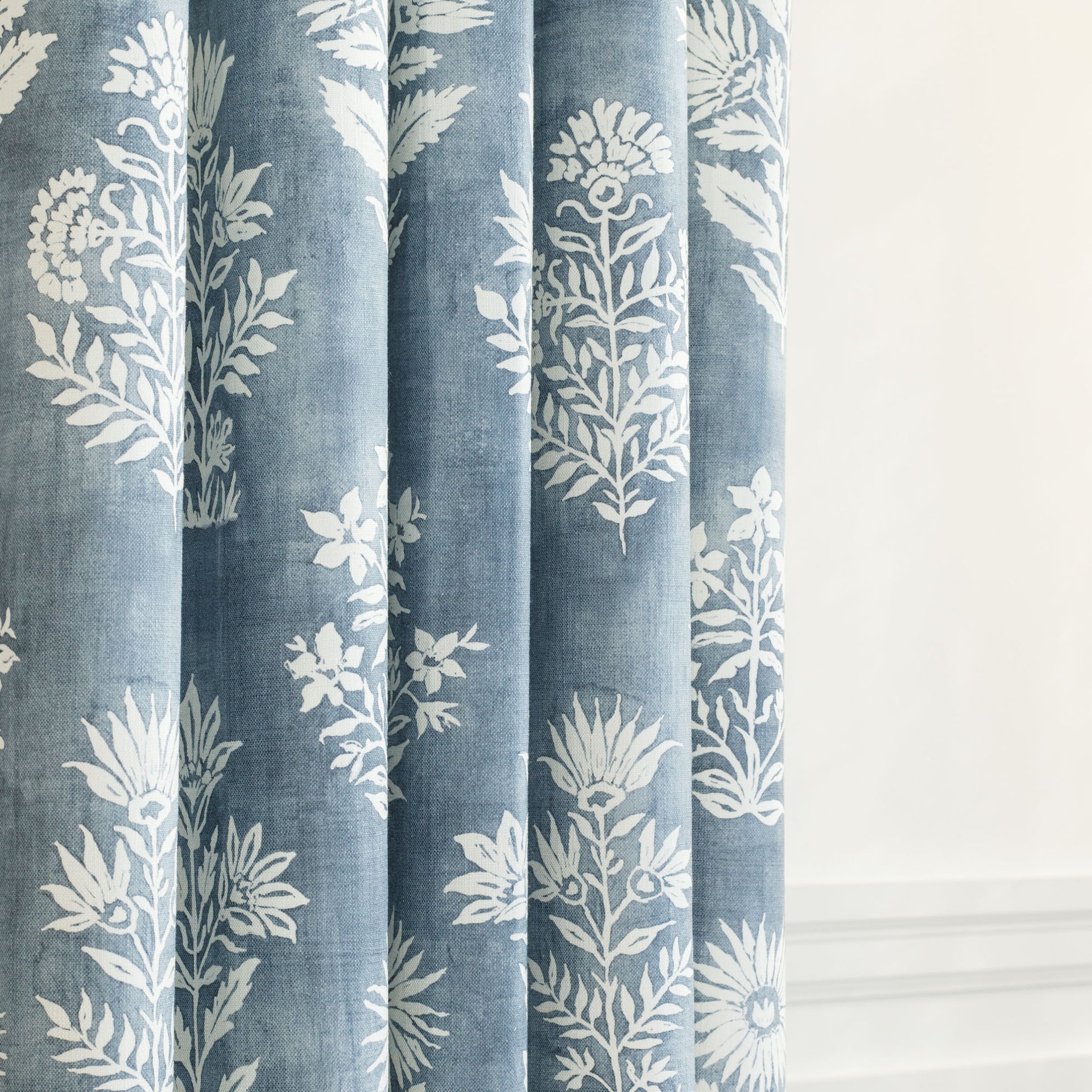 Sutton Fabric, Cloud – Tonic Living